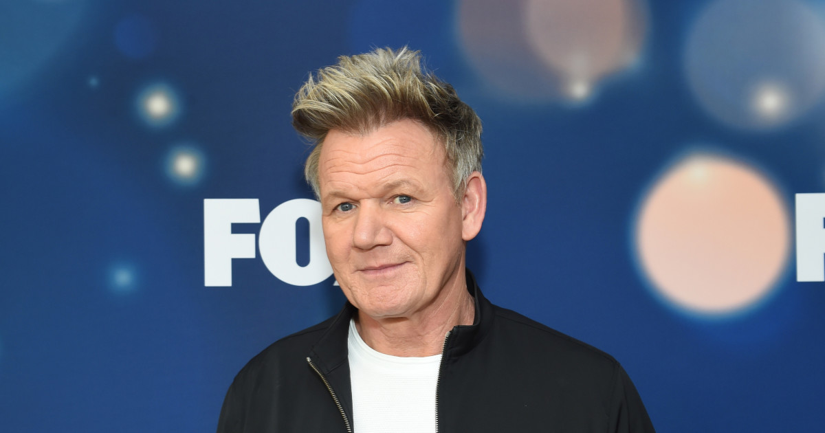 Gordon Ramsay's New Cookbook Inspired By 'Idiot Sandwich' Meme - Men's ...