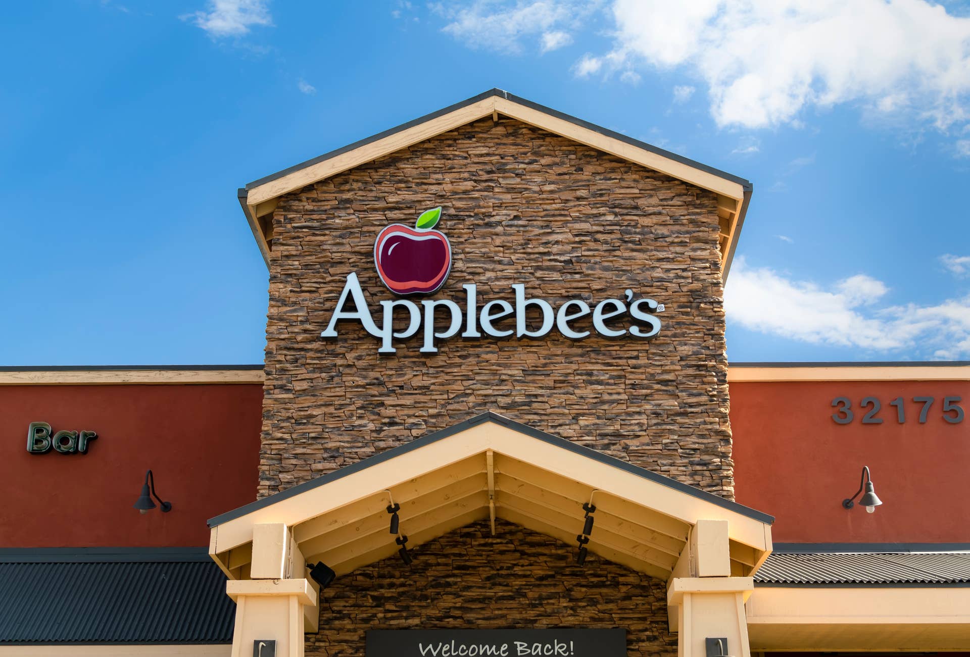 Applebee's Ultimate Trio Gives Guests Endless Food Combinations - Men's ...