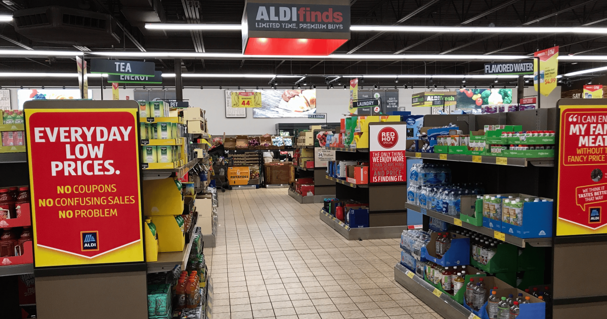 Aldi Kicks Off Tailgating Season with a Tasty $5 Appetizer - Men's Journal