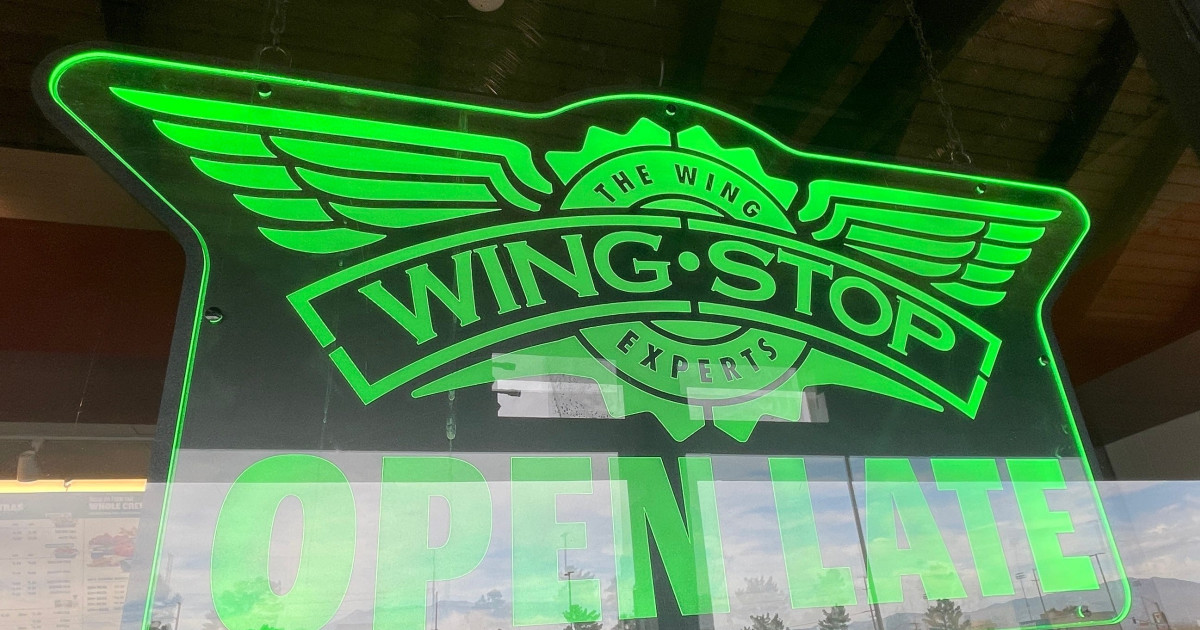 Wingstop Just Dropped a Bold New Rub, But Not For Long - Men's Journal