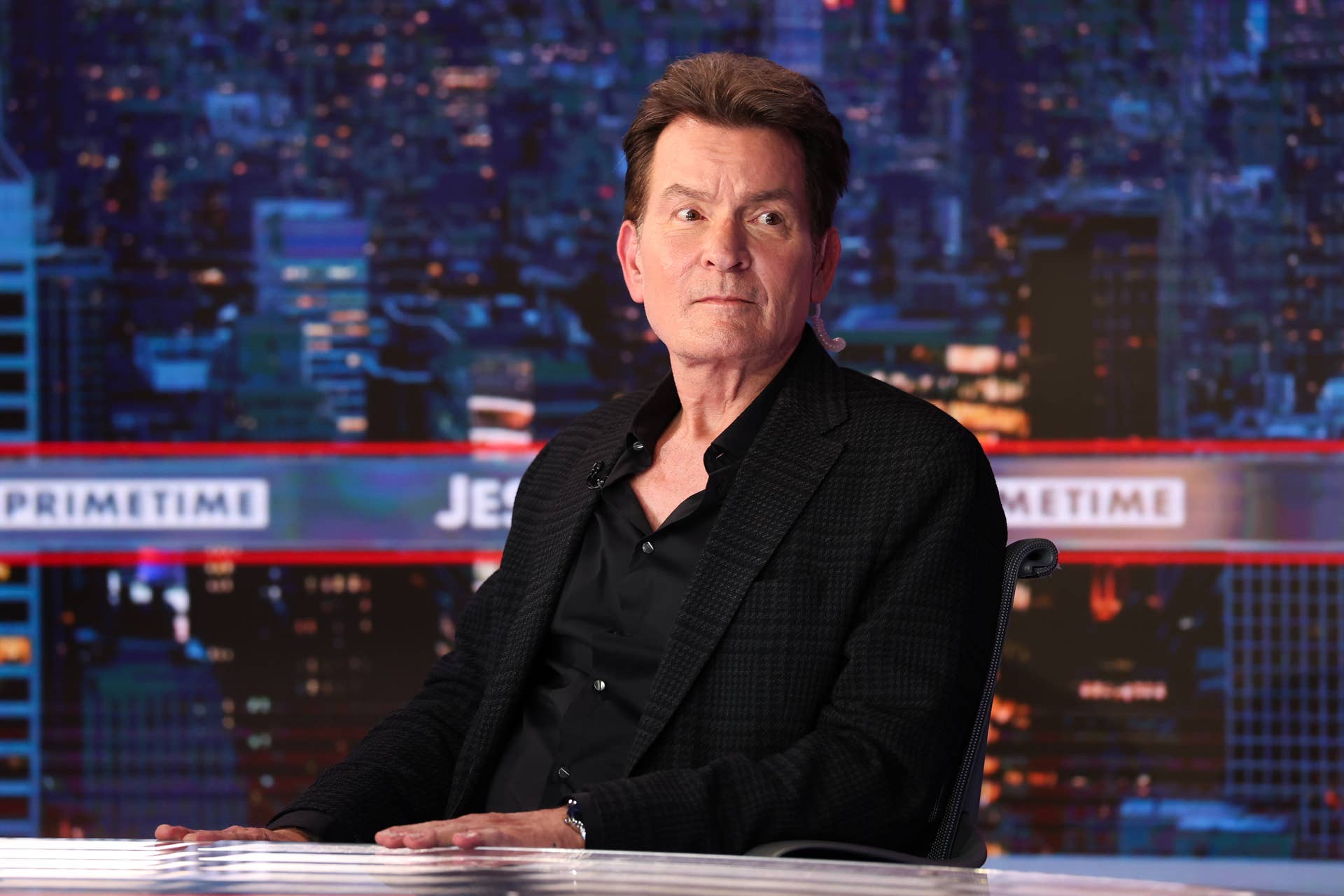 Charlie Sheen Knew Matthew Perry Wasn't Sober on His Book Tour: 'I Felt ...