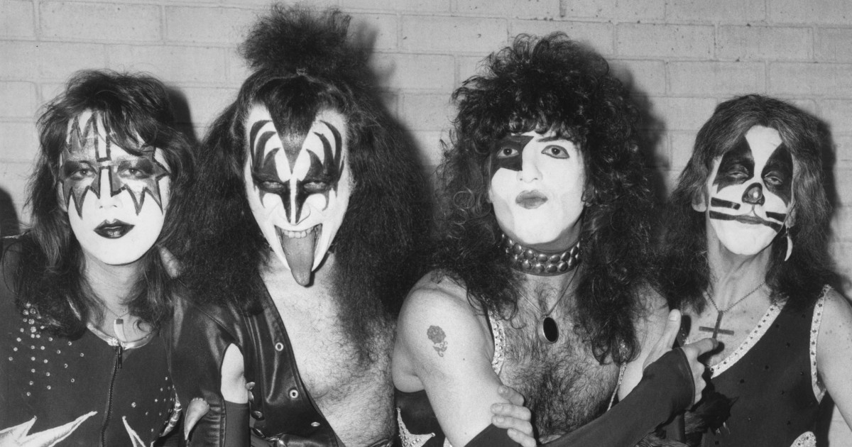 KISS Founding Members Reunite at Ace Frehley's Memorial - Men's Journal