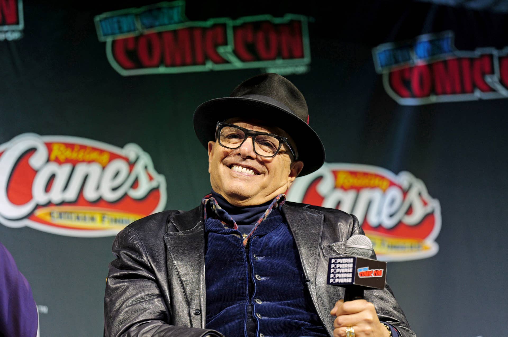 'Matrix' star Joe Pantoliano Reveals The Wachowskis Lied About His ...