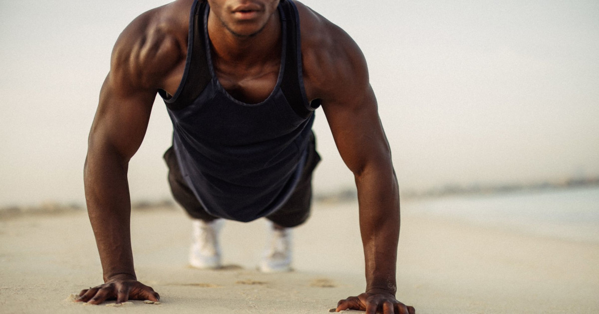 How to Train Around Shoulder Pain the Right Way - Men's Journal