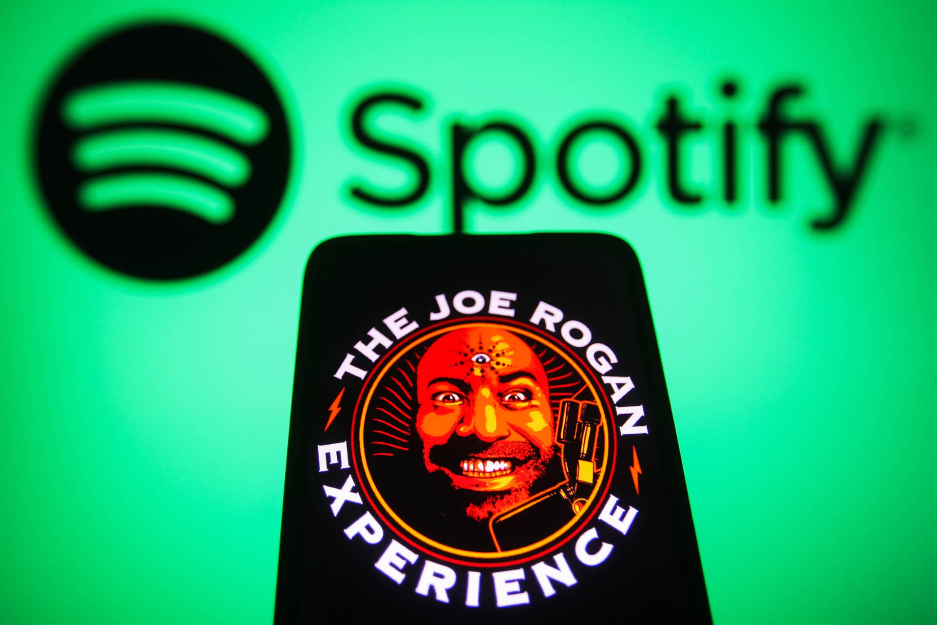 Joe Rogan Beat All His Podcast Competition This Year, and It Wasn't ...