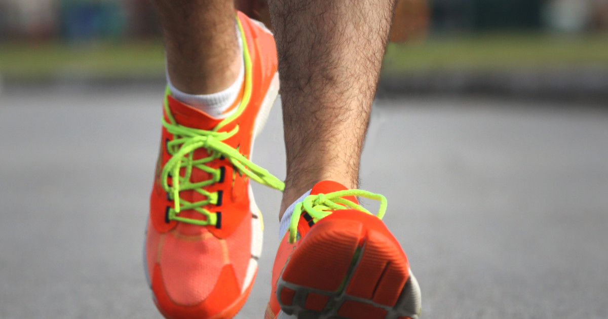 Utah Inmates Run Full Marathon Behind Prison Walls - Men's Journal