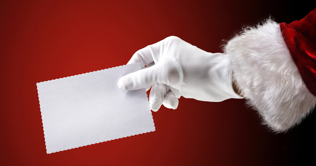 Real-Life Santa Claus Gives Away $240 Million - Men's Journal