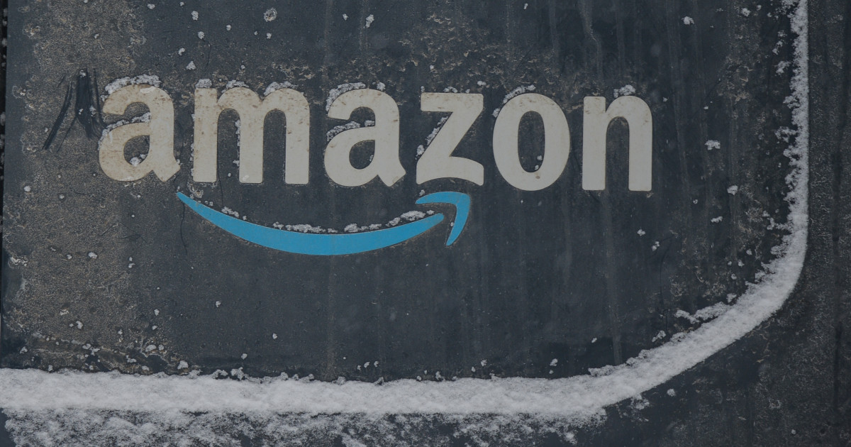 Amazon’s ‘Distortion-Free’ Snow Goggles Are $21 - Men's Journal