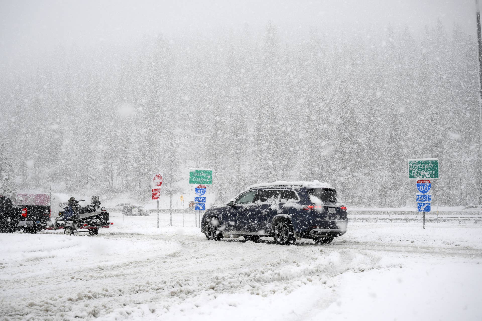 Winter Storm Warning Announced With 12-24 Inches of Snow, Icy Roads to ...