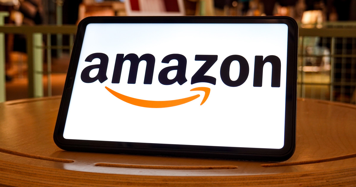 Amazon's Bestselling Insulated Lunch Bag Is Now Only $8 - Men's Journal