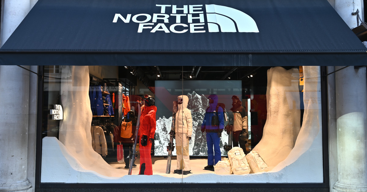 The North Face's 600-Fill Down Parka Is 30% Off Right Now - Men's Journal