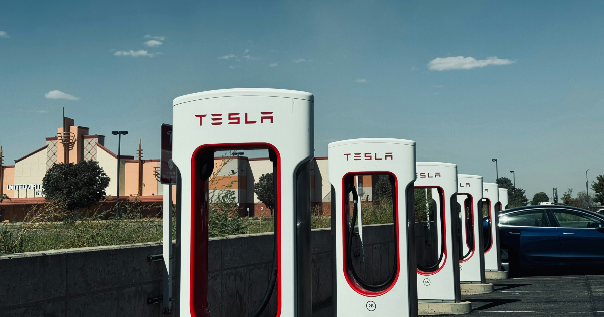 Tesla Superchargers Aren’t Just Tesla’s Anymore: Here's Where to Find ...