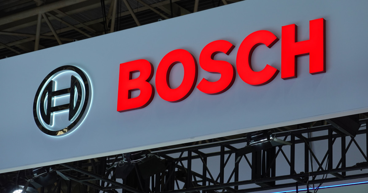 Bosch’s 45-Piece Impact Driver Bit Set Is Just $32 - Men's Journal