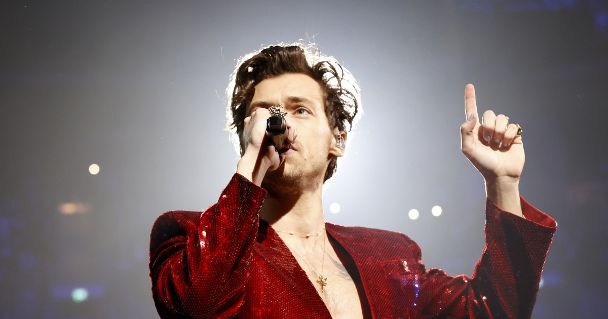 Do Harry Styles' Tickets Cost More Than Michael Jackson's? - Men's Journal
