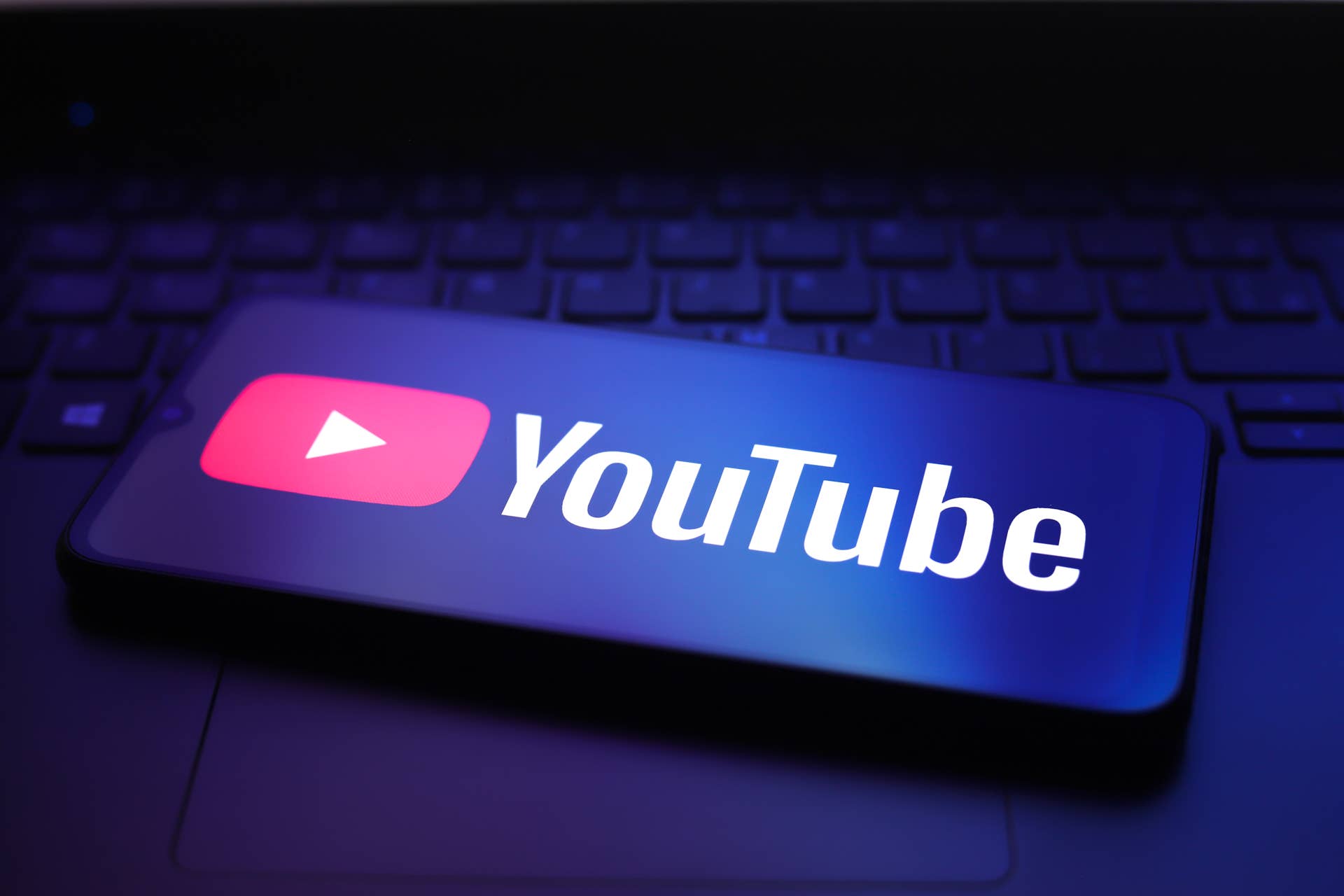 13 YouTube Channels I Can’t Stop Watching Right Now - Men's Journal