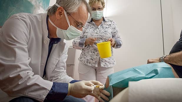 The Body That Heals Itself - How Regonikine Therapy Works - Men's Journal