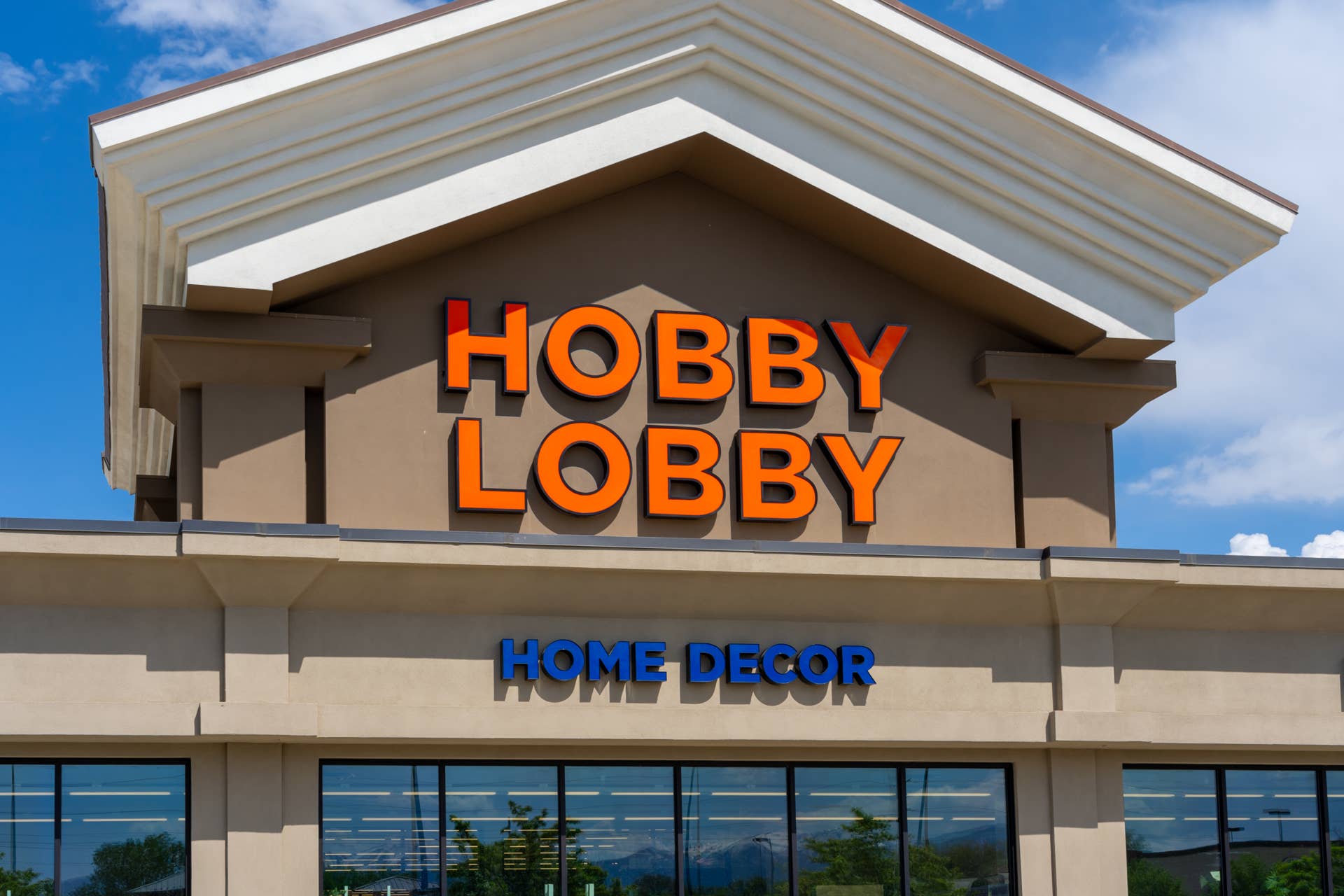 The $9 Baking Dish From Hobby Lobby That Won Over Home Cooks - Men's ...