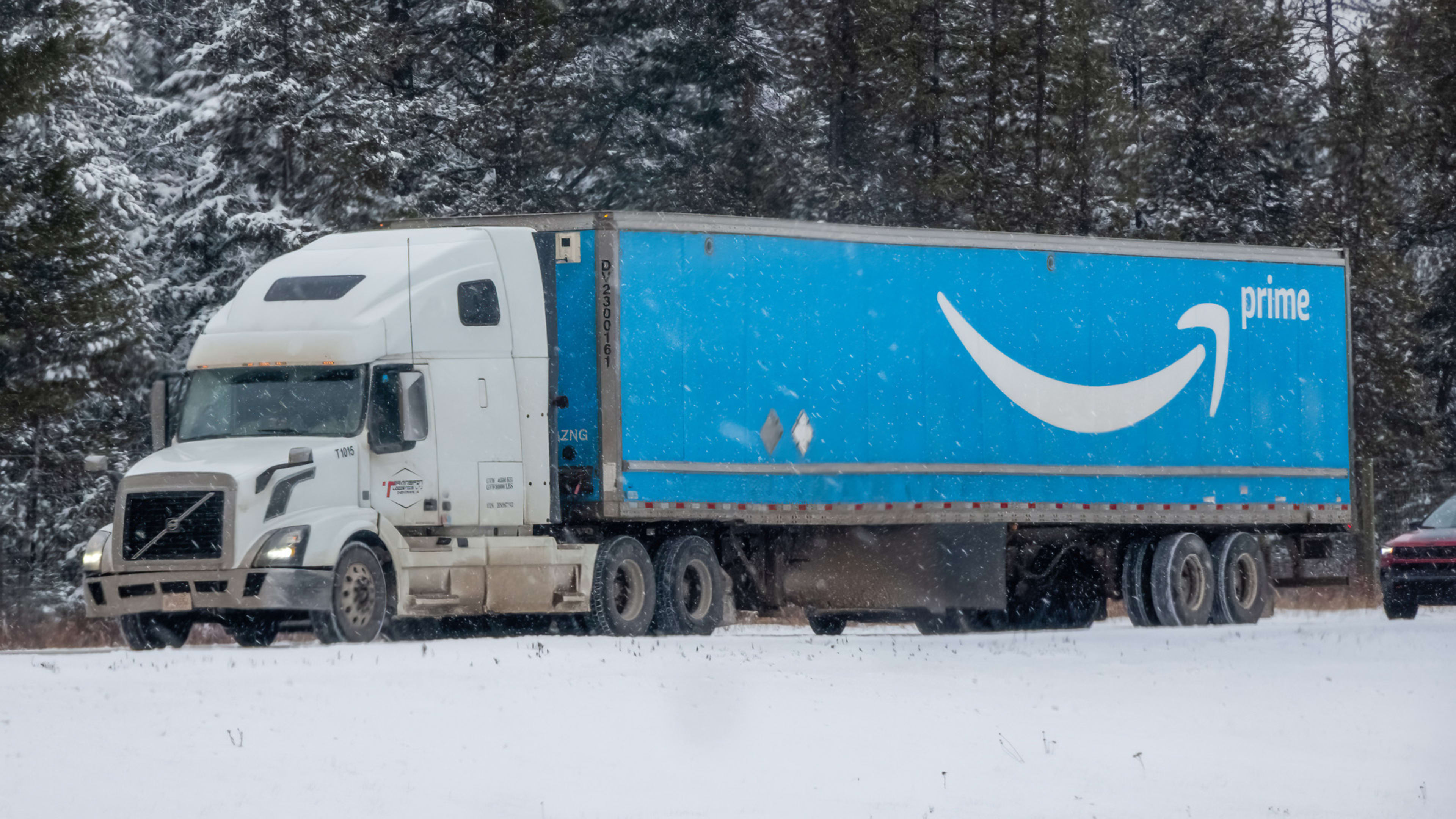 This $45 Snow Boot on Amazon Is Warm and Highly Protective - Men's Journal