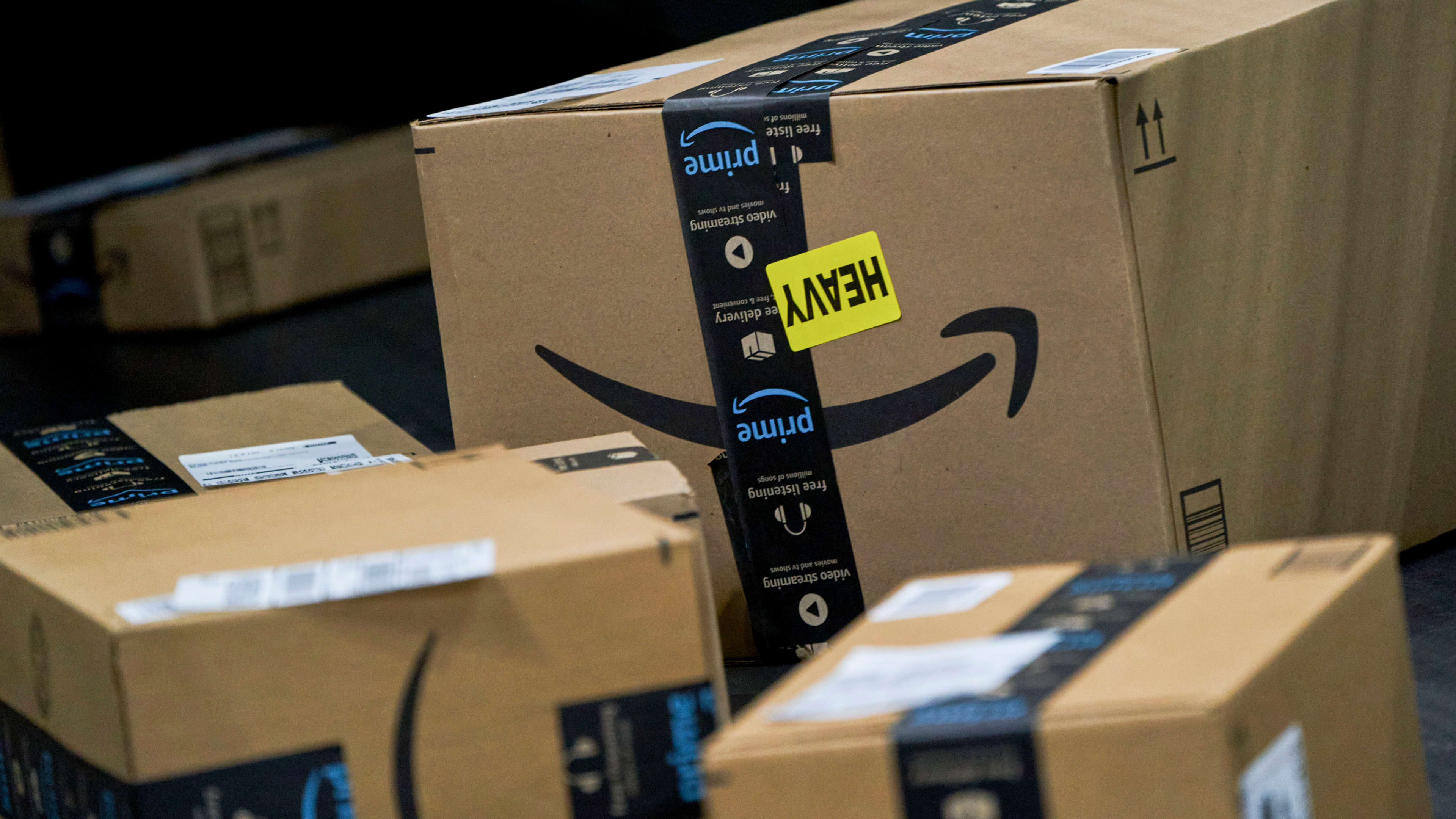 Amazon's Top-Selling Home Gym System Is Now Less Than $550 - Men's Journal