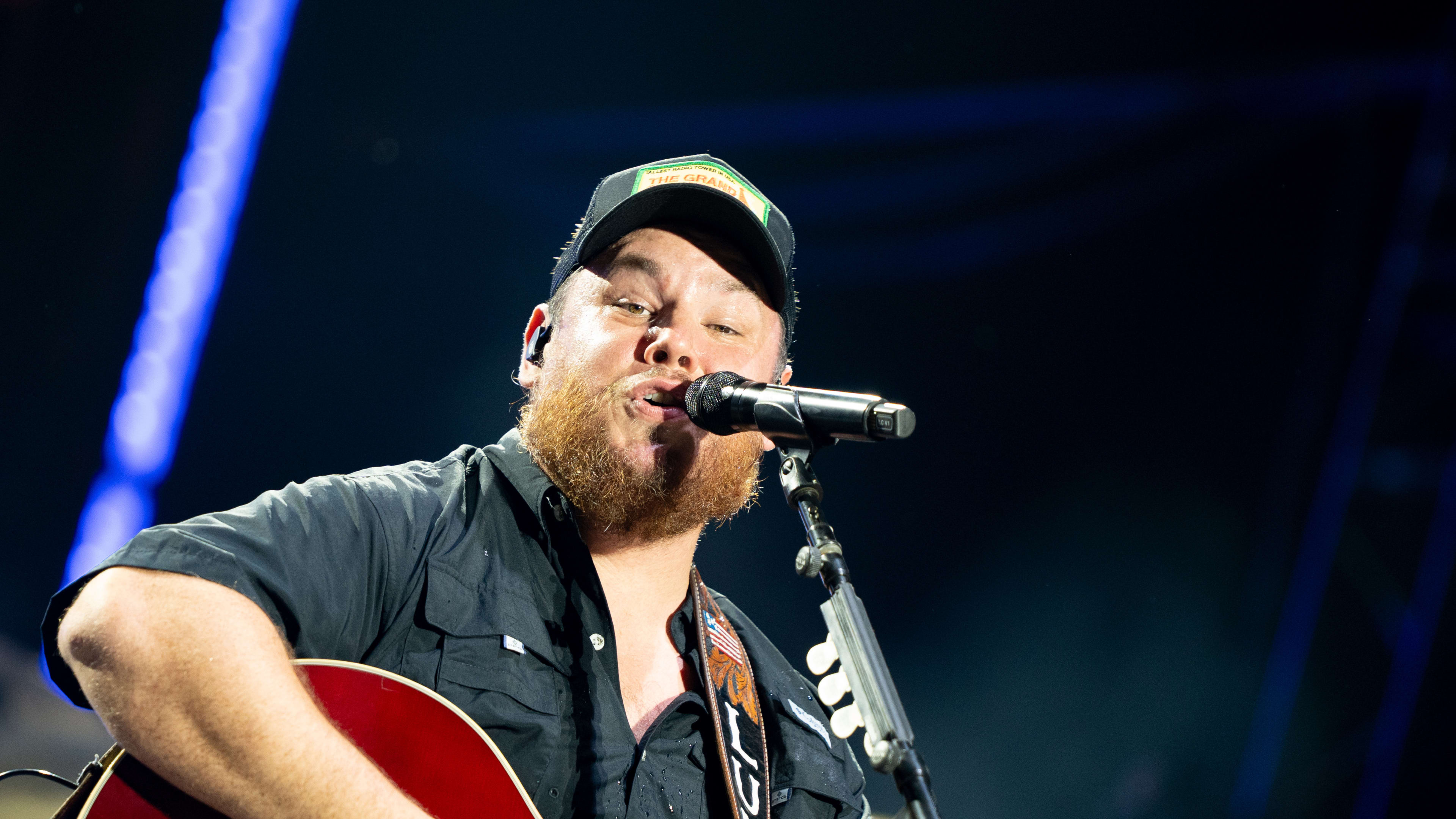 Luke Combs Shares Health Diagnosis - Men's Journal