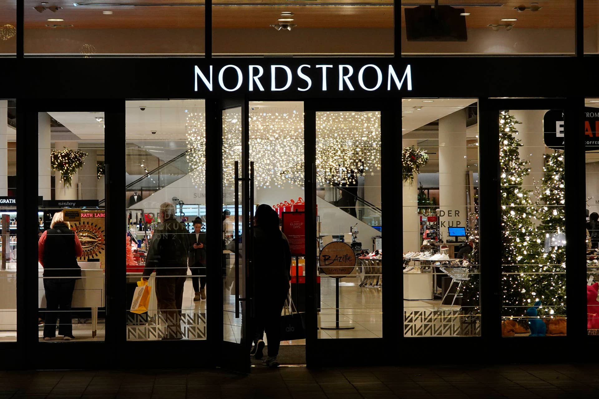 This Classic Barbour Jacket Is Over 50% Off at Nordstrom - Men's Journal