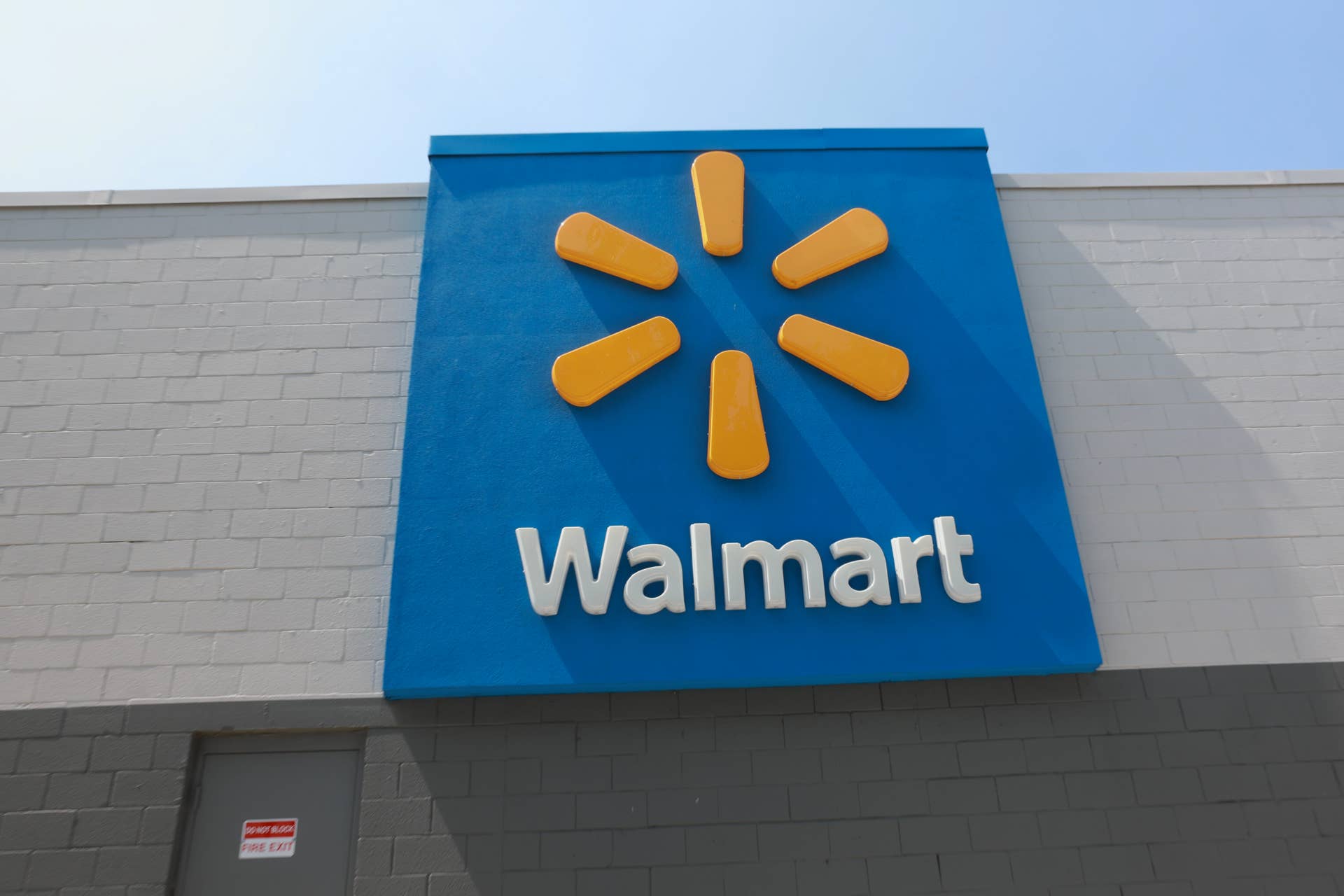 Walmart’s Bestselling Walking Treadmill Is on Sale for $93 - Men's Journal