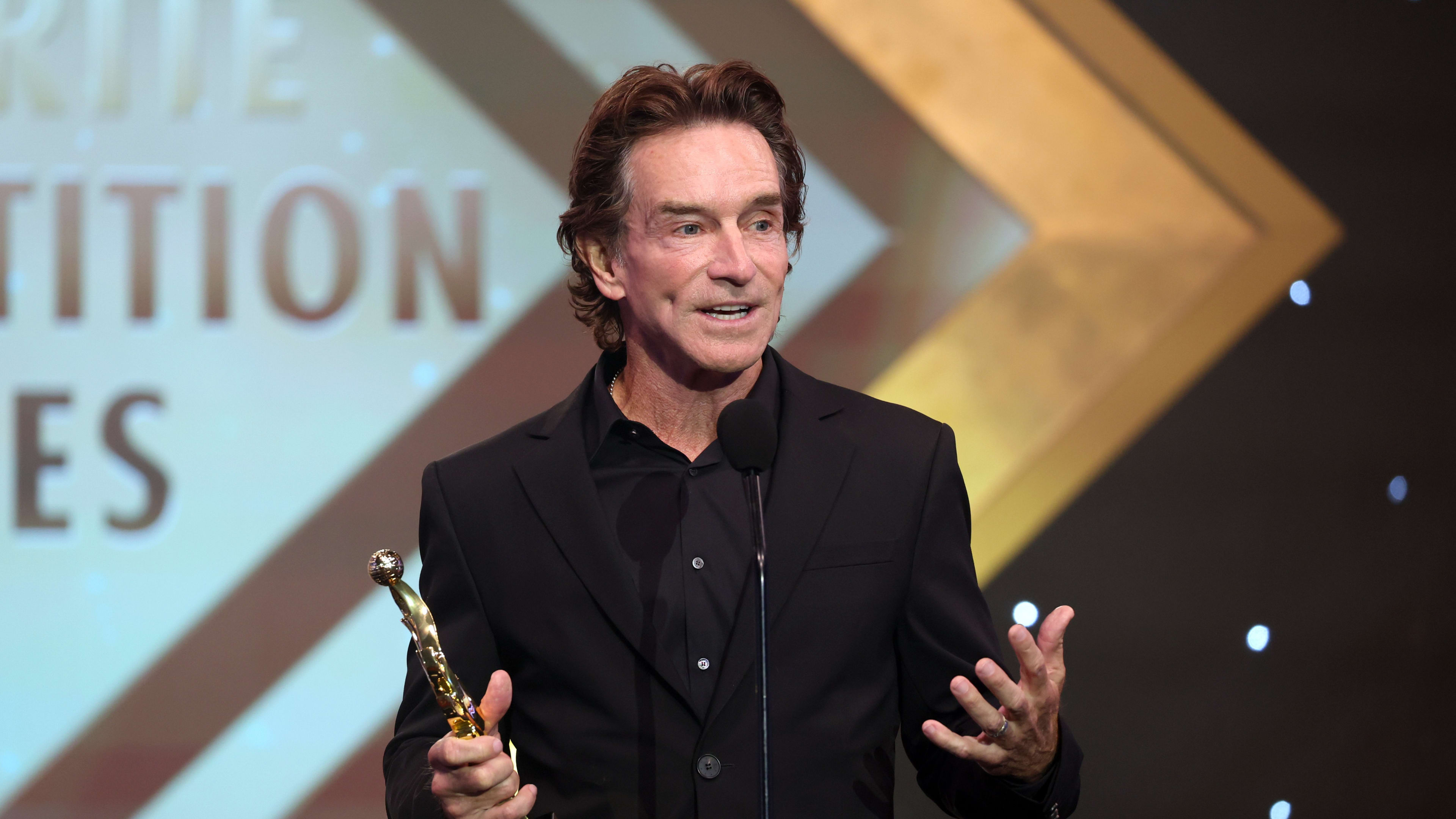 Jeff Probst Finally Breaks His Silence on ‘Survivor 50’ Casting Fan ...