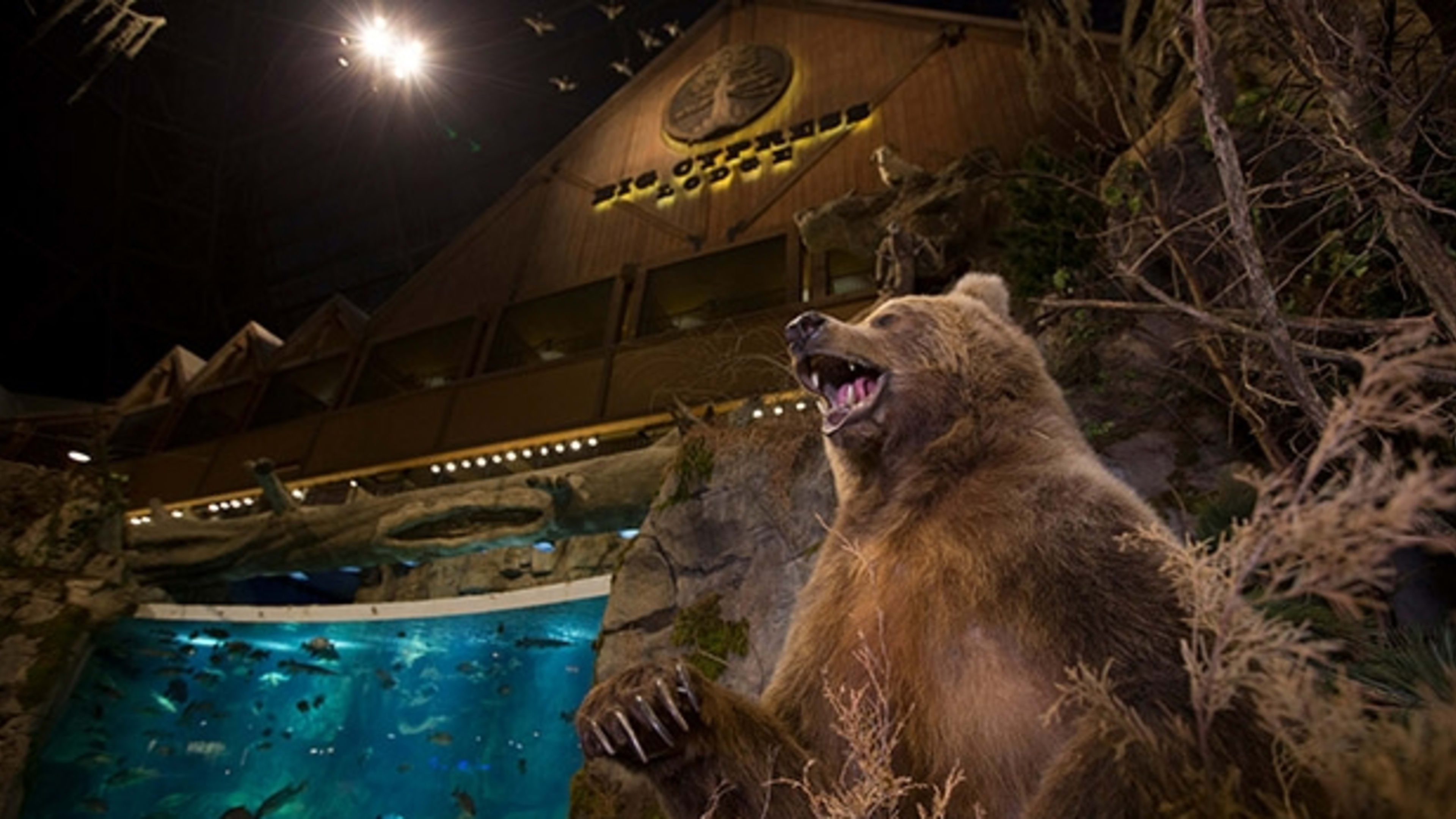 The World's Biggest Bass Pro Shop Is Absolutely Wild - Men's Journal