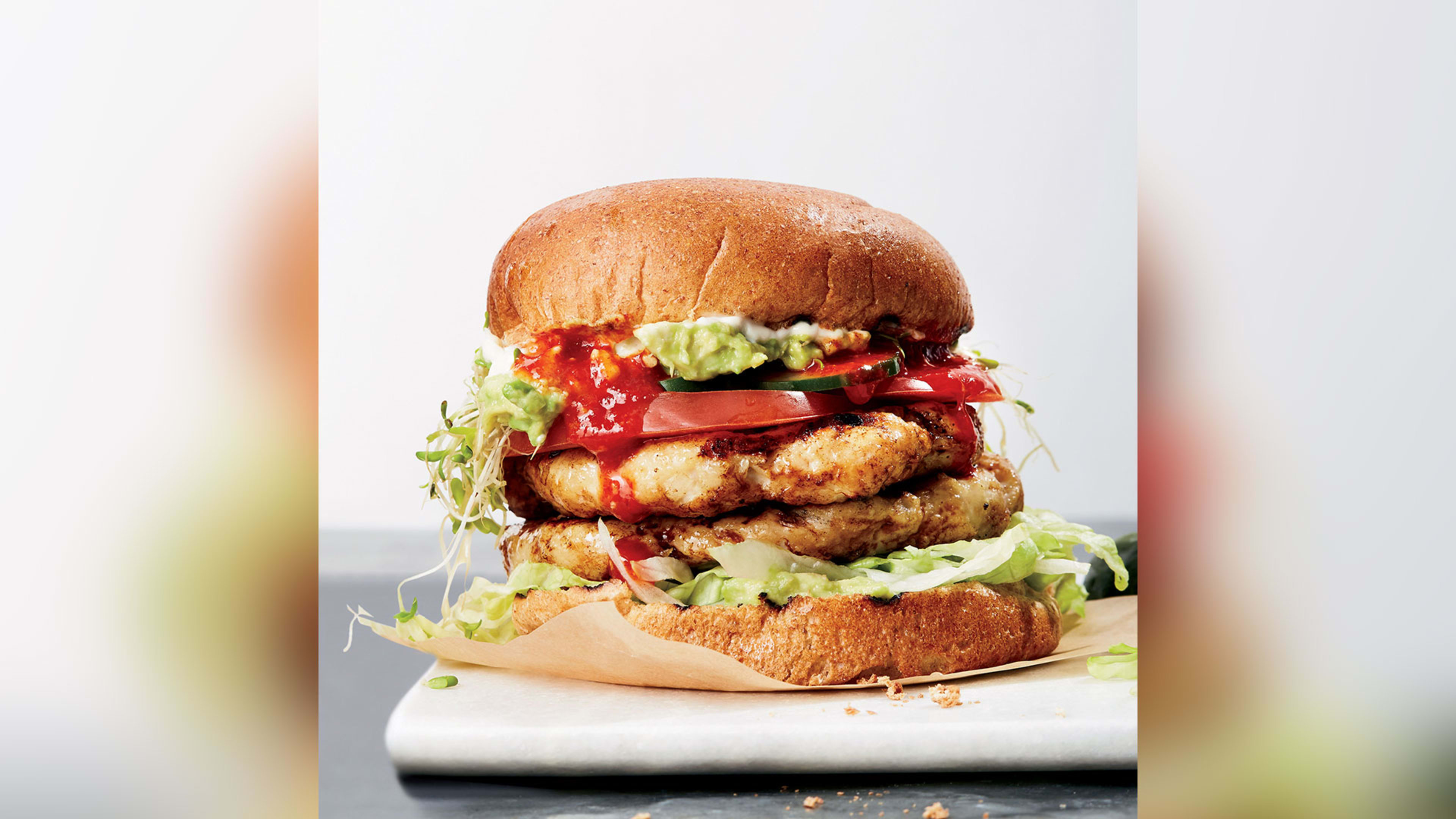 California-style chicken burger - Men's Journal