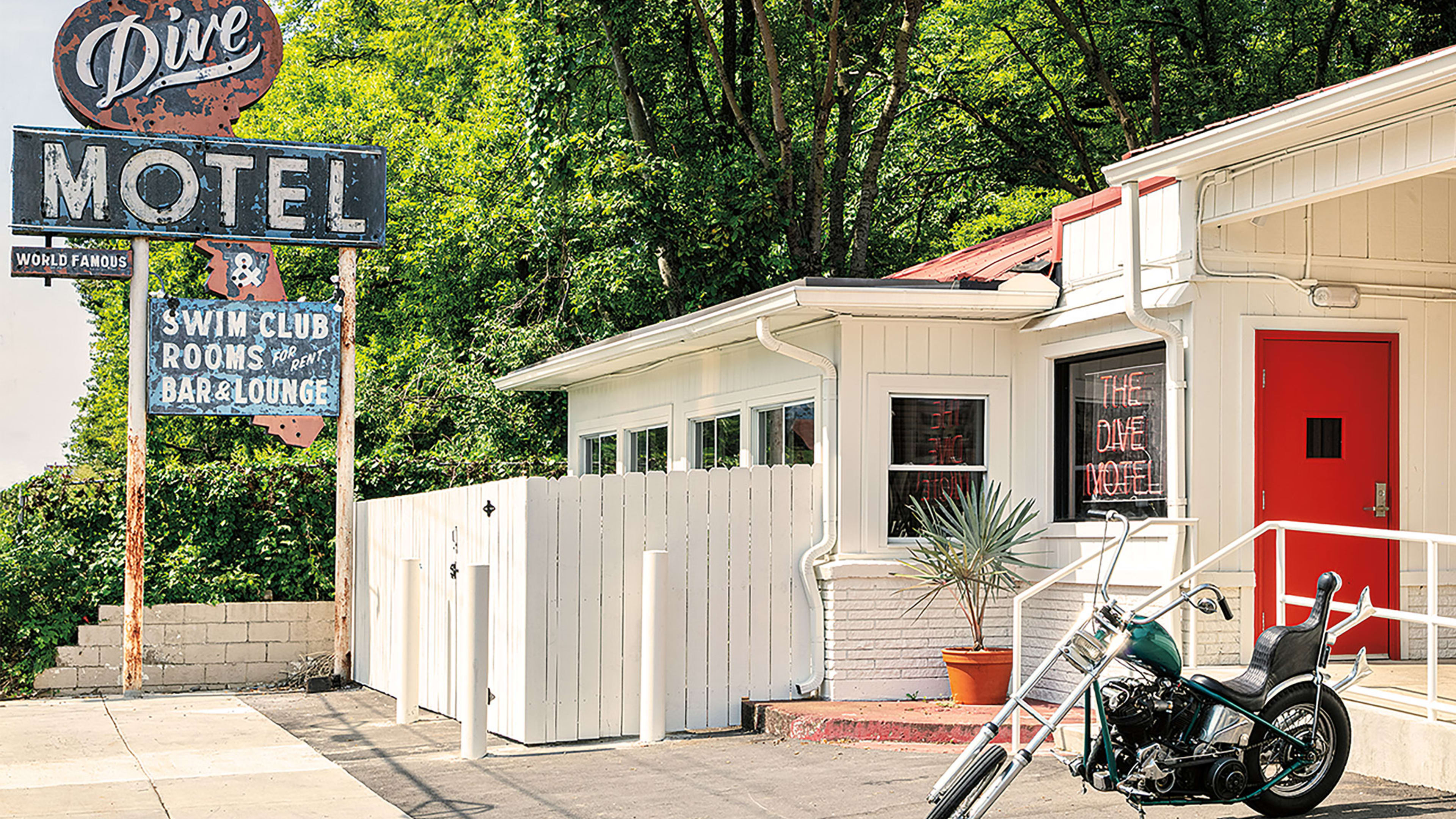 Return of the Motor Lodge: Stay at These Roadside Motels | Men's ...