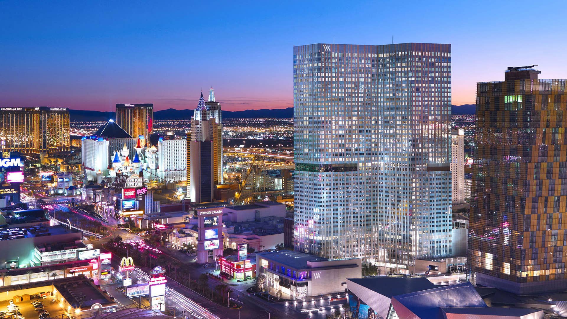 The Non-Gambler’s Guide to Las Vegas | Men's Journal - Men's Journal