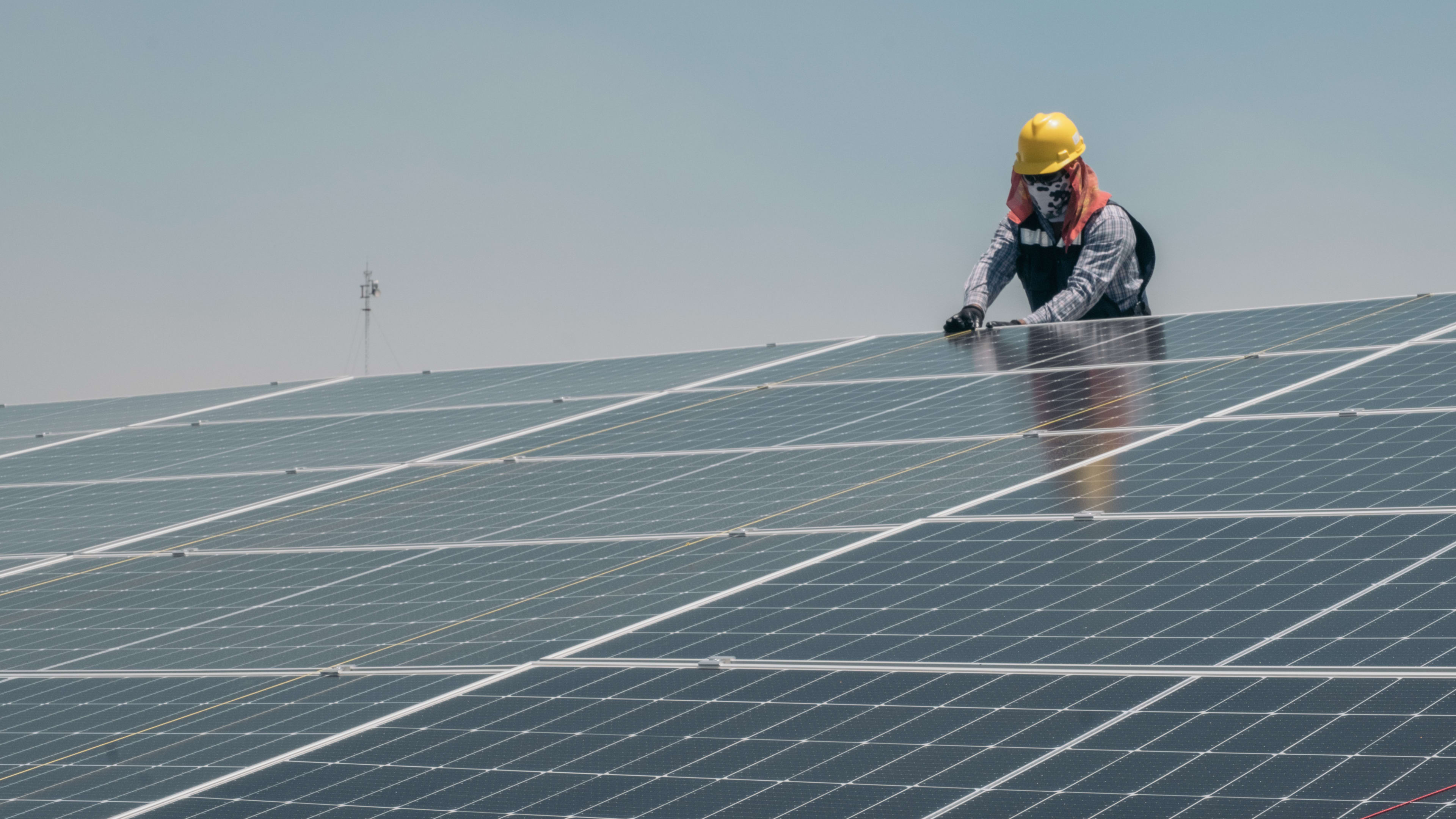 Solar Power Sent From Space to Earth in Successful Experiment - Men's ...