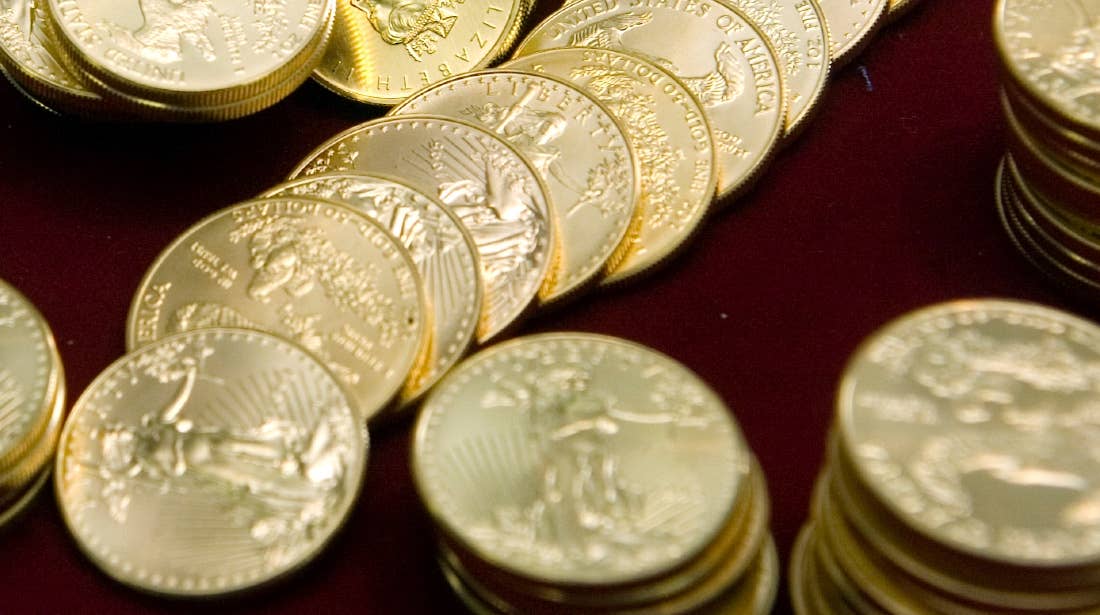 Kentucky Man Finds 800 Civil War-Era Gold Coins in Cornfield - Men's ...