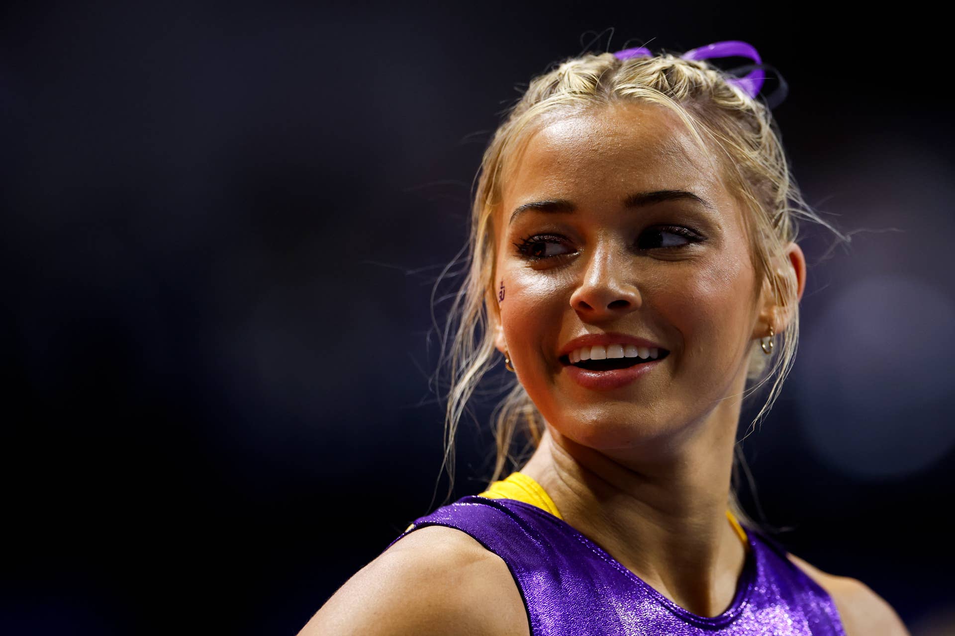 LSU Gymnast Olivia Dunne Announces Exclusive Fan Site to Show Fans ...