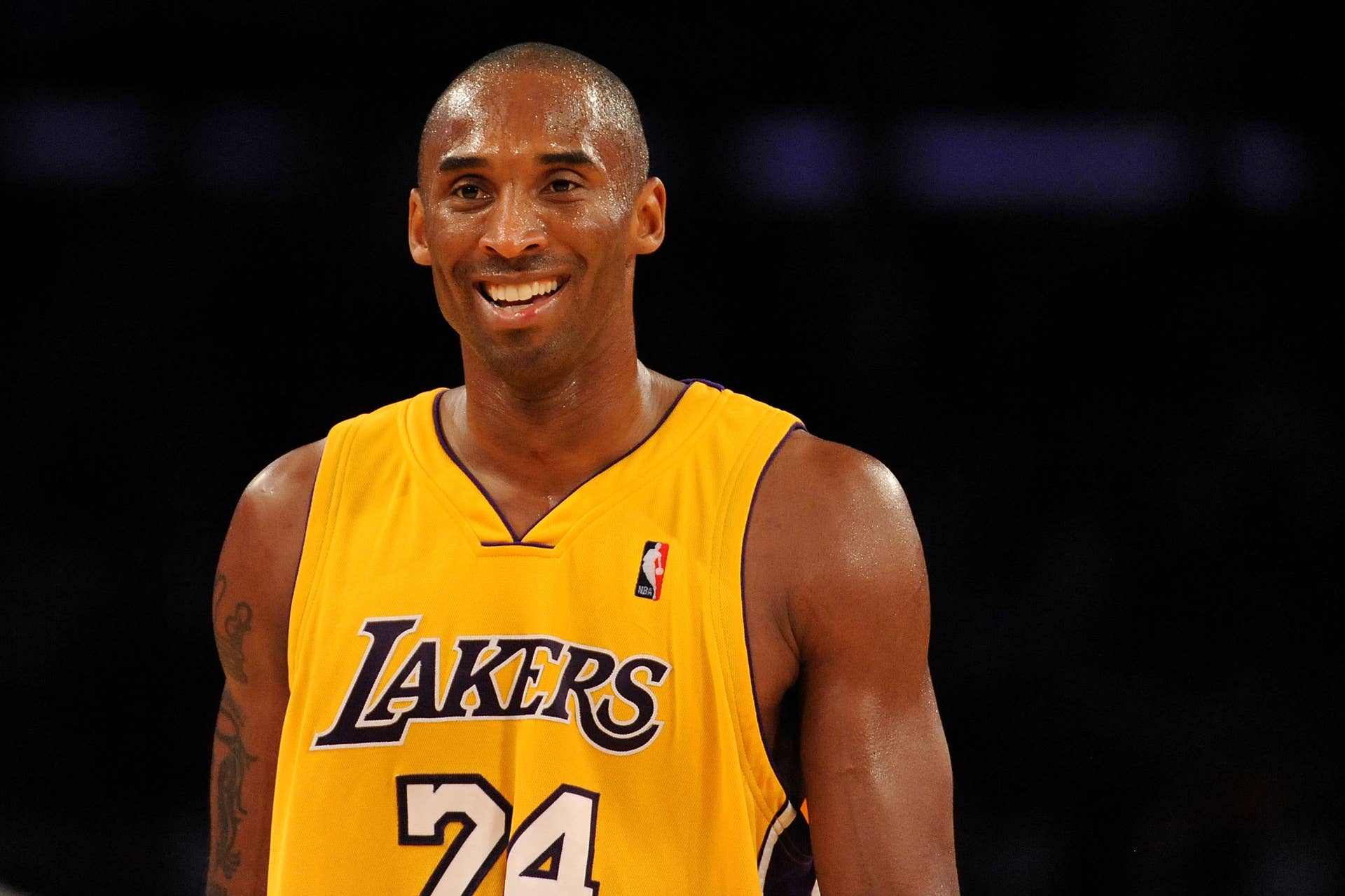Kobe Bryant's Final Game Jacket Hits Auction. Here's How Much It Costs ...