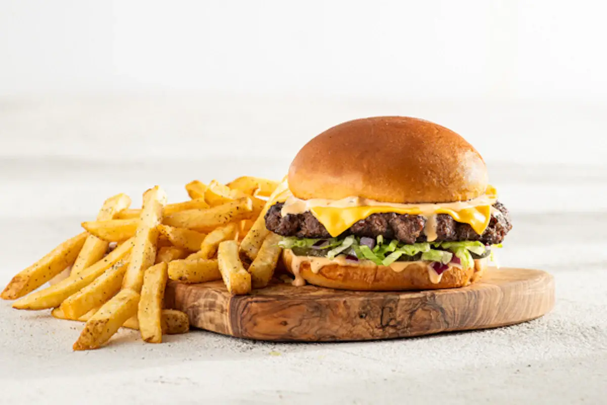 burgers - Men's Journal