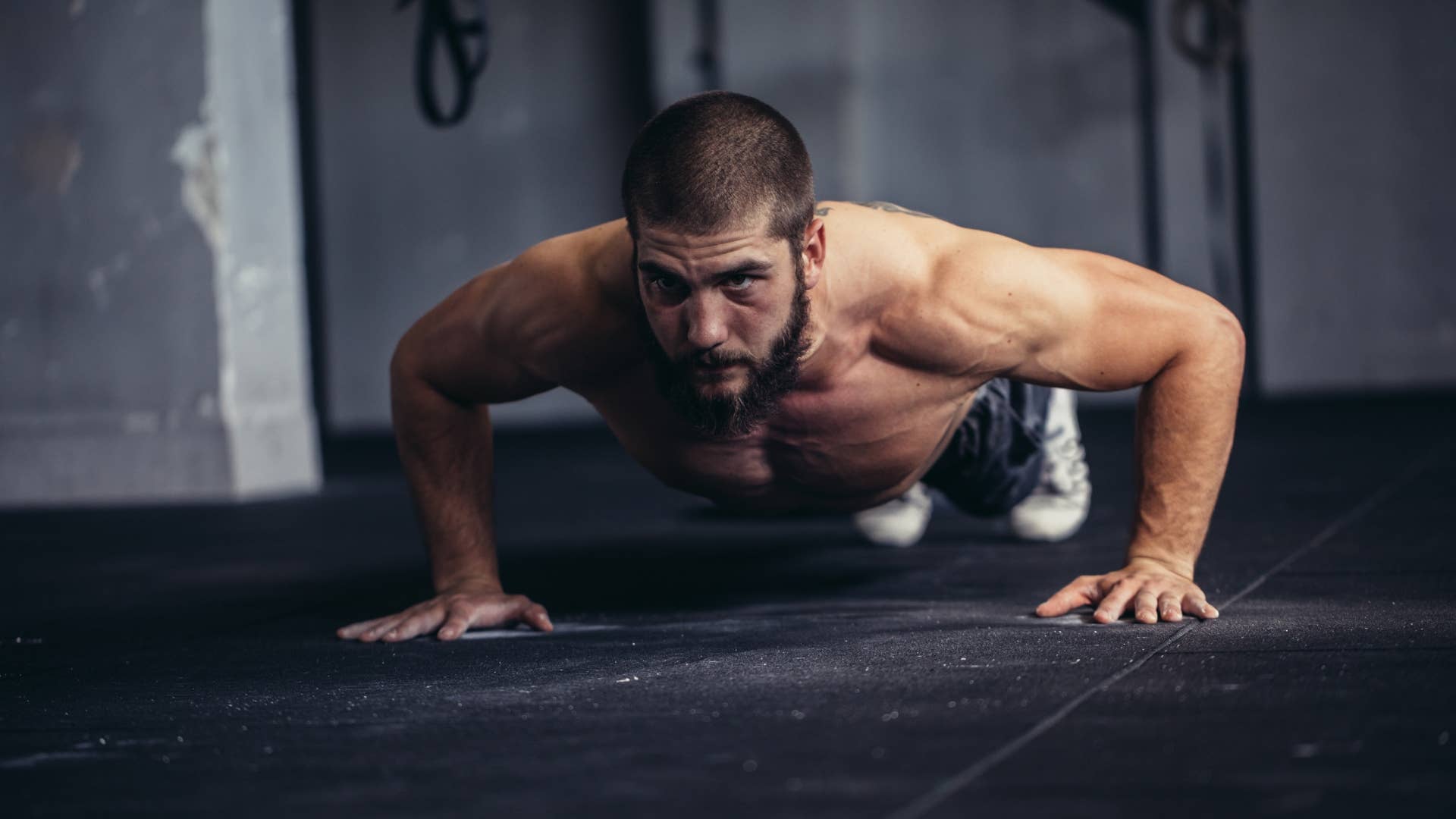 How to Build Stronger Arms With Triceps Extensions - Men's Journal