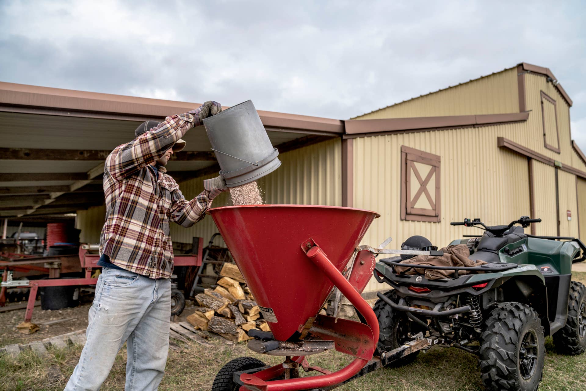 The 2023 Can-Am Outlander Pro XU HD-5 Is the Best ATV We've Tested ...