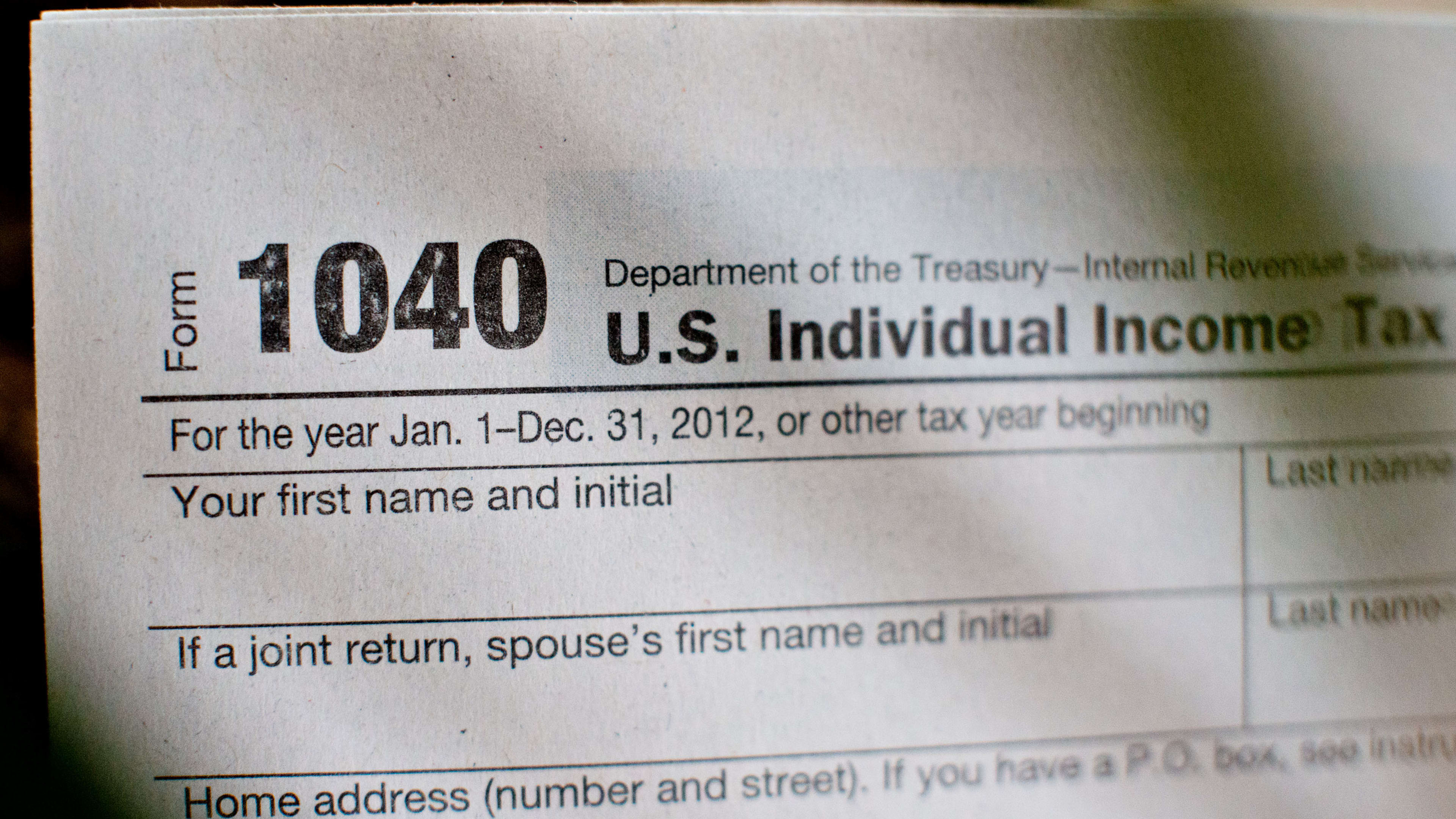 Americans Can Still File Their Taxes for Free in 2026 - Men's Journal