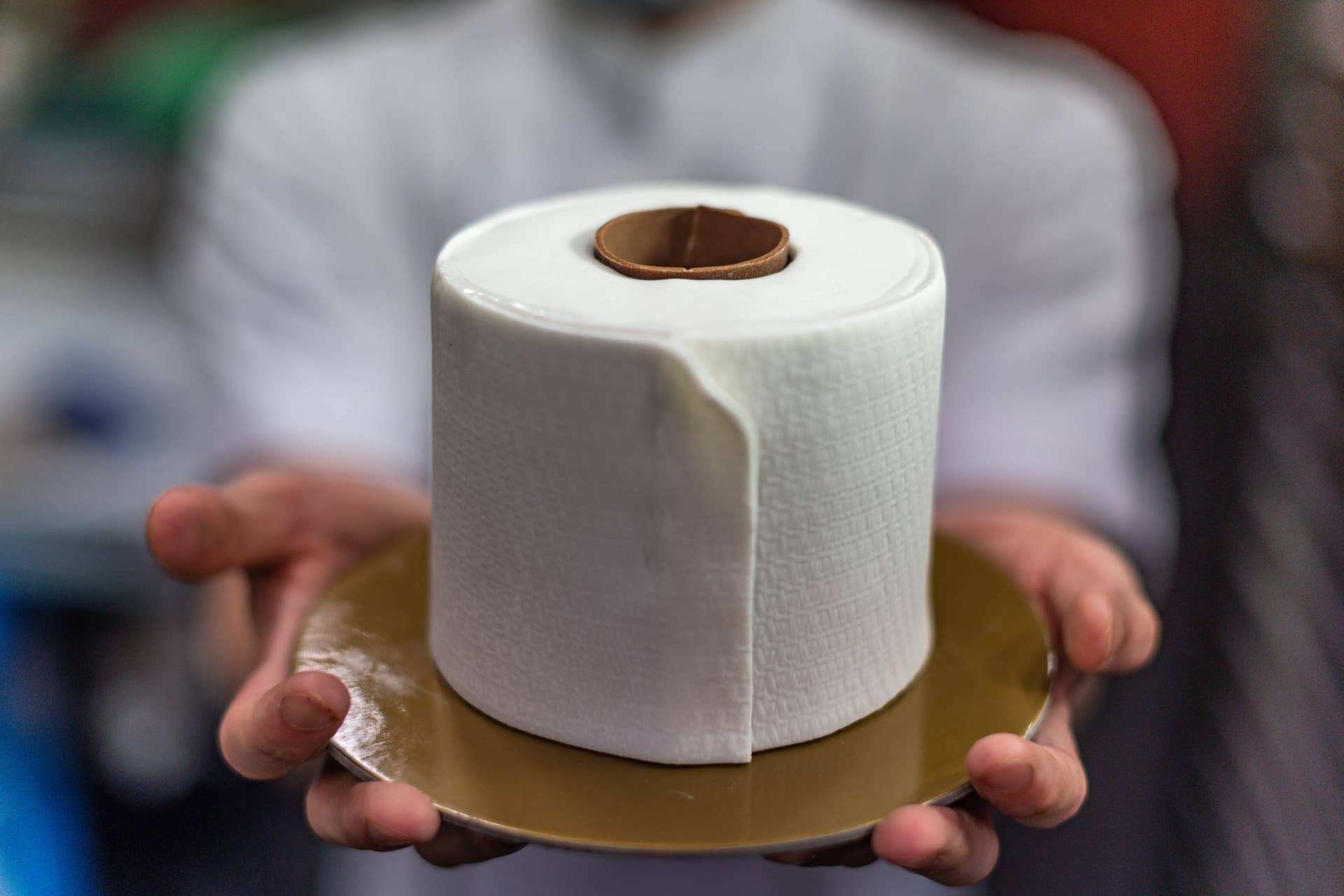 Toilet Paper Replacement Gains Popularity Amid Shortage Worries - Men's ...
