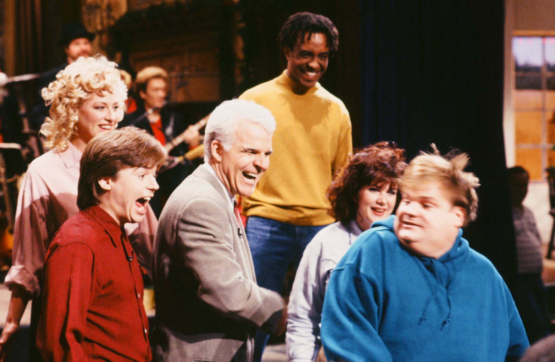 'SNL' Legend Mike Myers Just Crashed the 50th Season Finale - Men's Journal