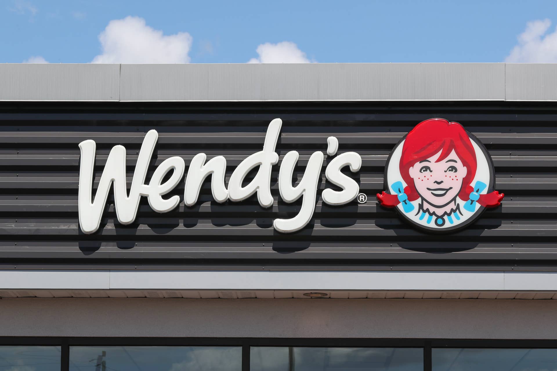 Wendys Logo 2024 Wendy's SWOT Analysis 2024: Explore Its Competitive