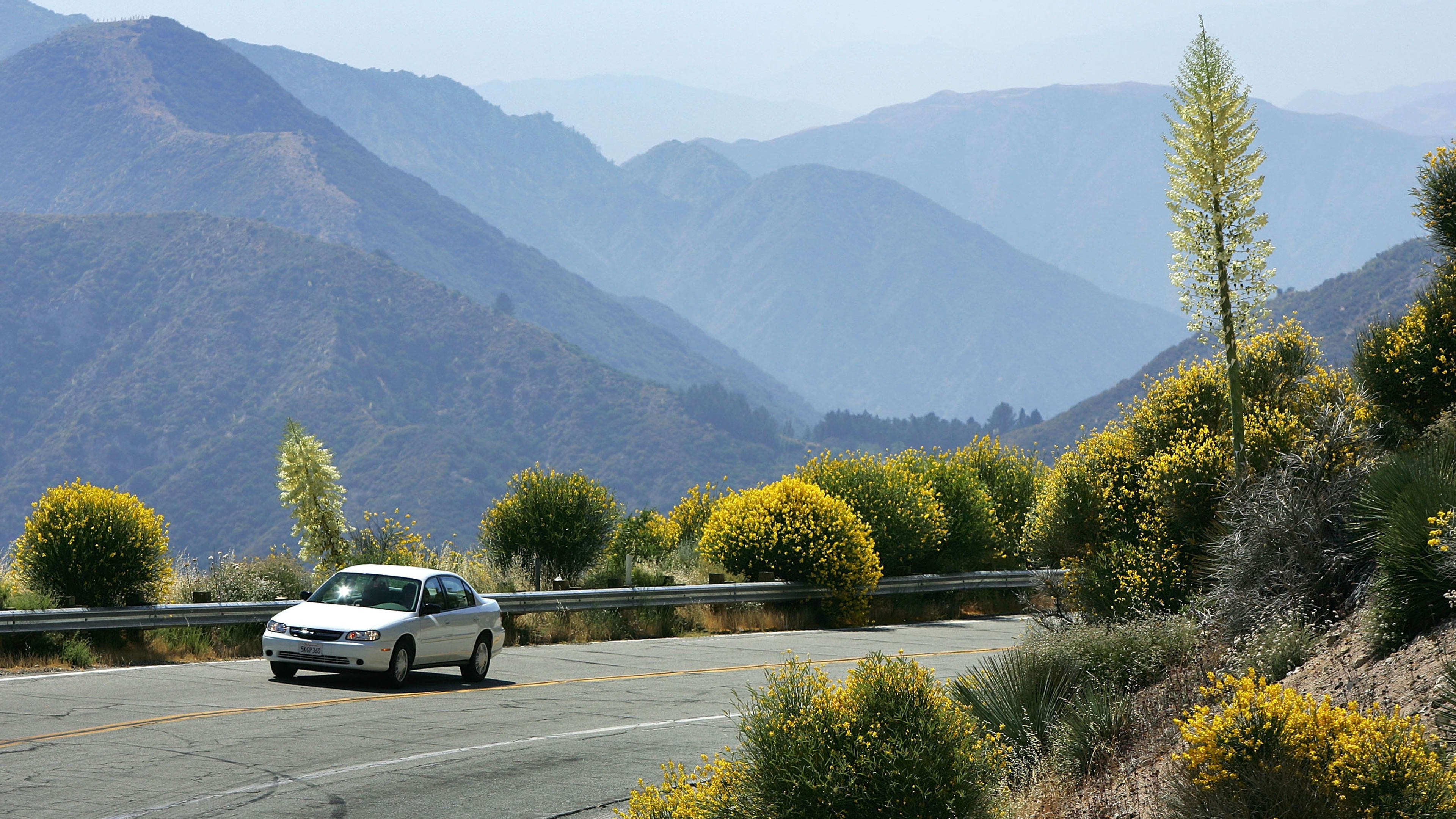 2 States Dominate List of Most Dangerous State Highways - Men's Journal