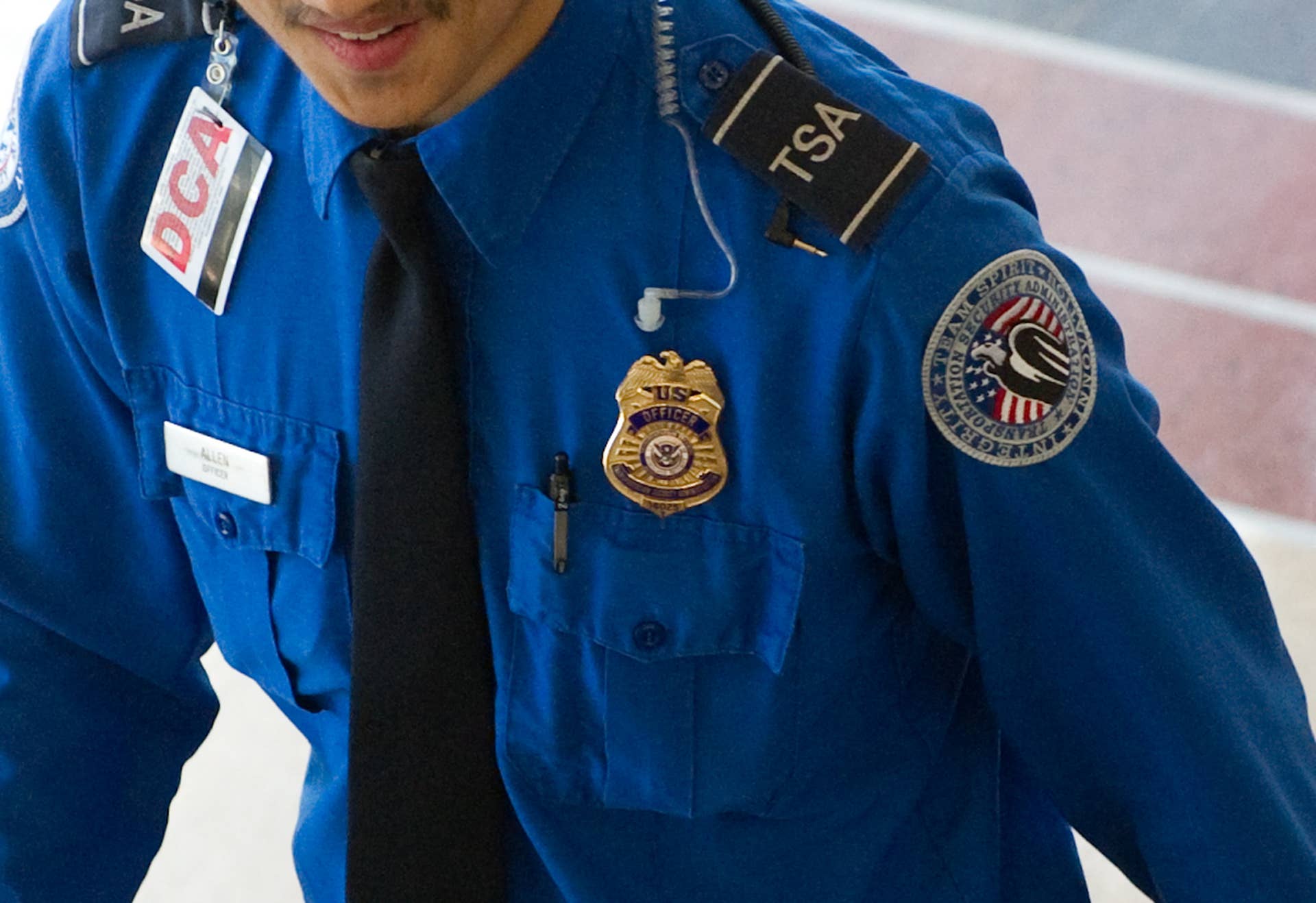 U.S. Updates 'Do Not Travel' Warning Before New Year - Men's Journal