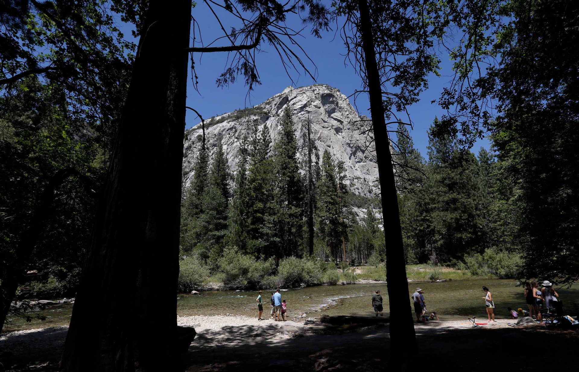 Hiker Missing After Being Swept Away in Sequoia National Park - Men's ...