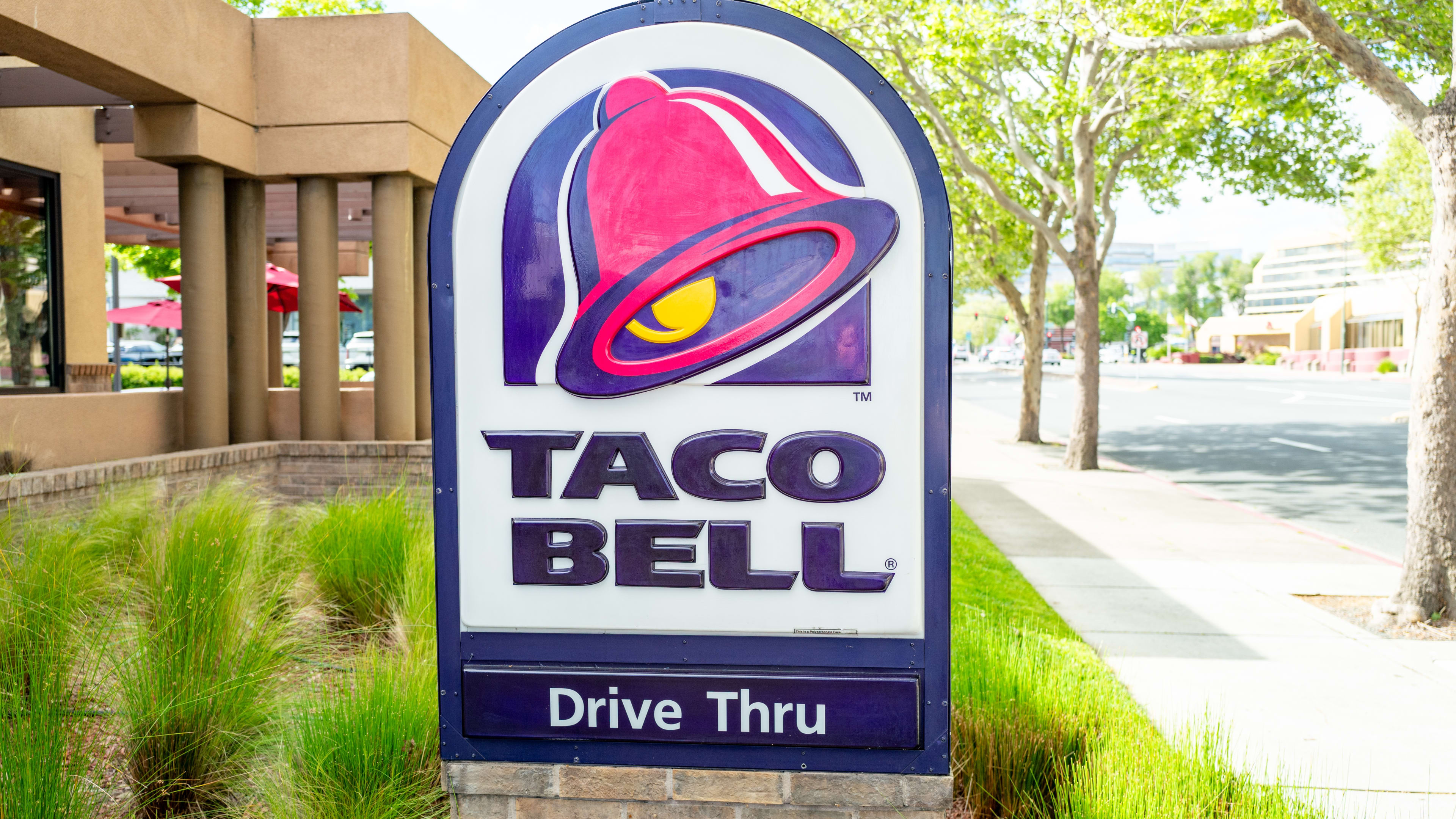 Taco Bell Moving Forward with Five Brand-New Items - Men's Journal