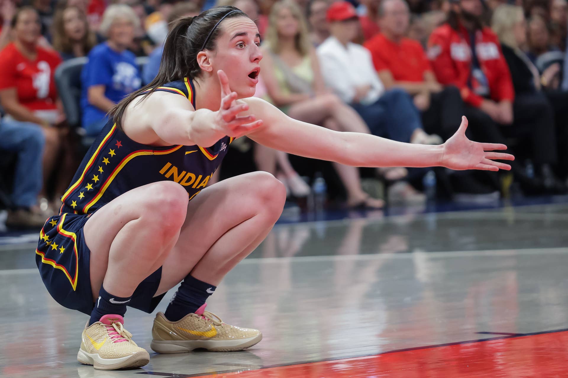 Caitlin Clark Turns Heads With Behavior in Fever's Win Over Liberty ...