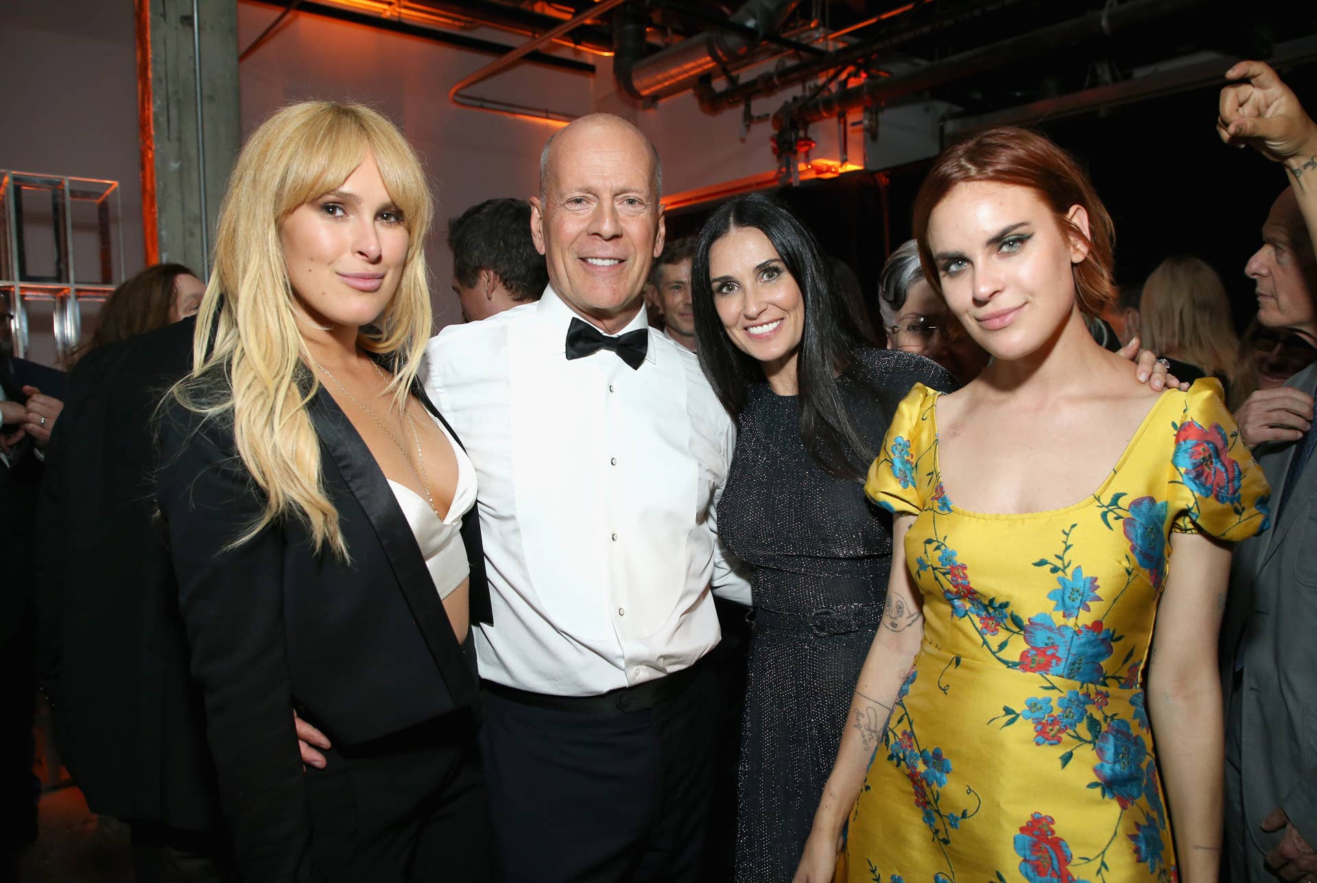 Bruce Willis’ Daughter Posts Devastating Message to Dad on Father’s Day ...