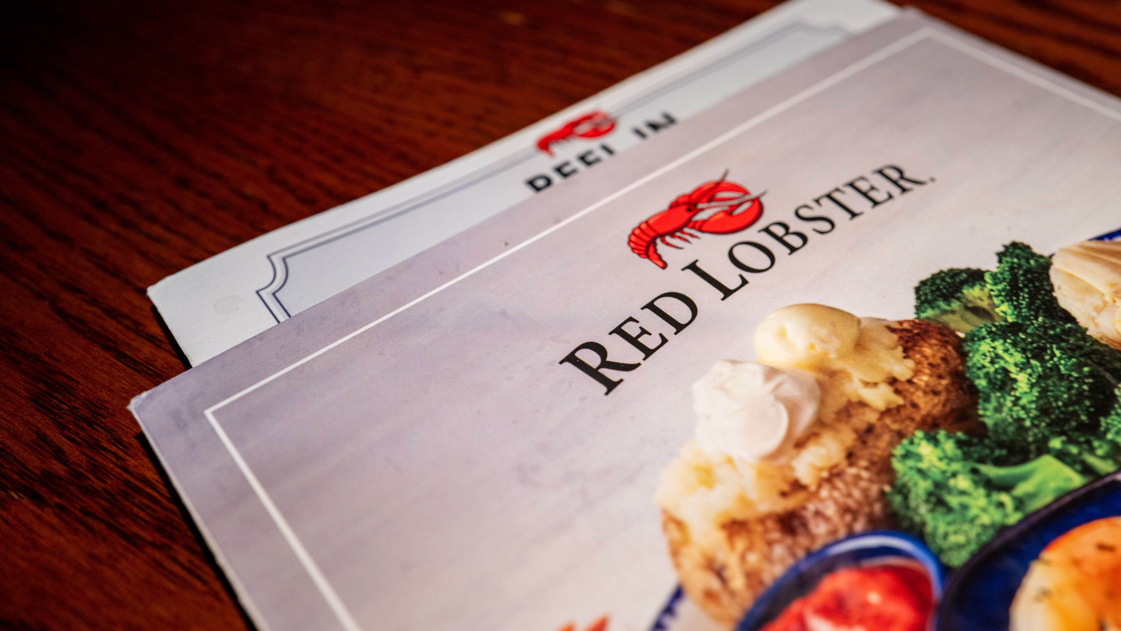 Red Lobster Stages a Surprising Comeback After Bankruptcy - Men's Journal