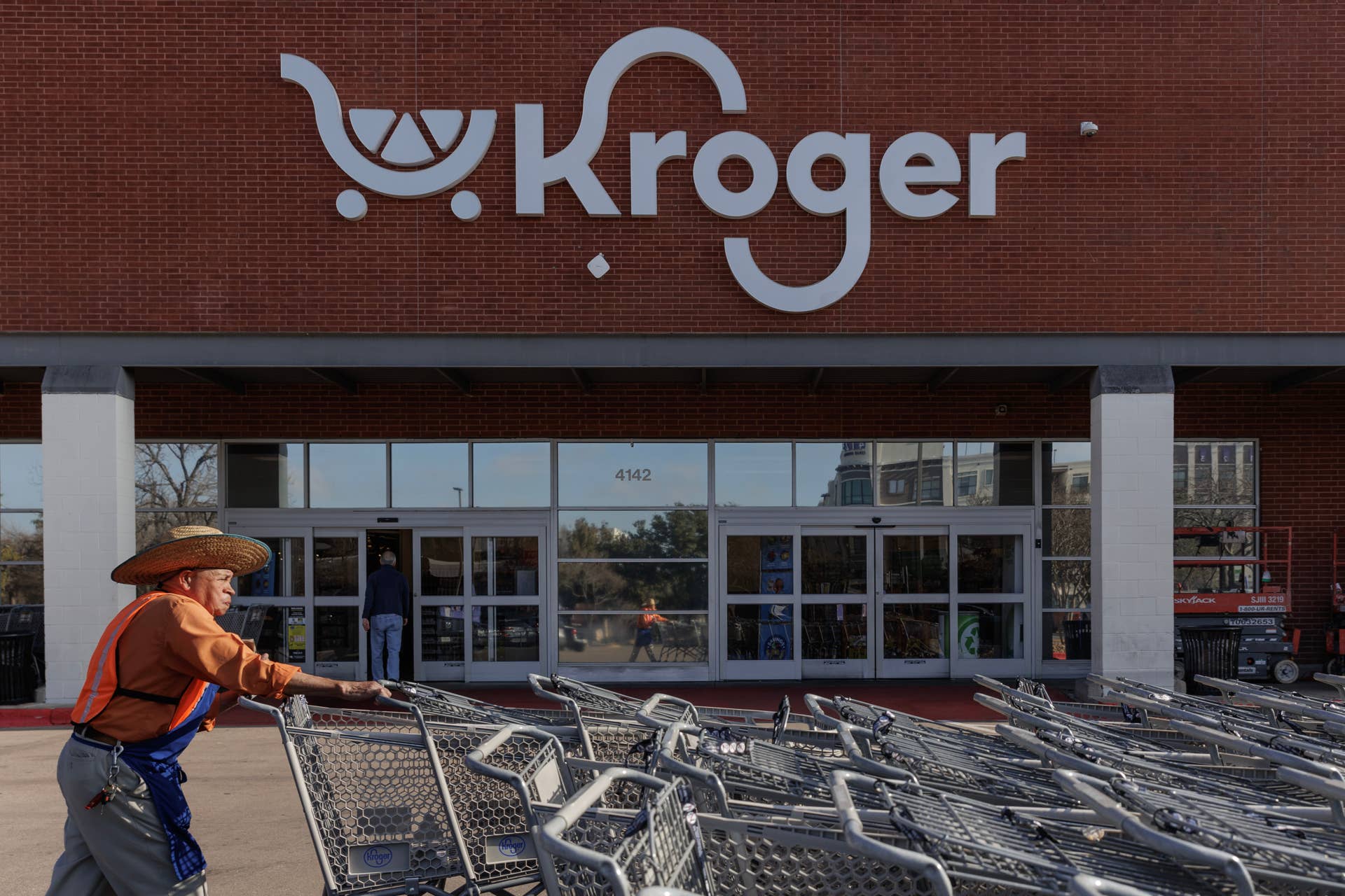 Grocery Workers in 5 States Threaten Largest Strike in Modern History ...